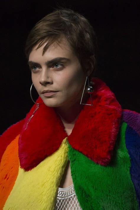 Cara Delevingne Burberry F W Cara Delevingne