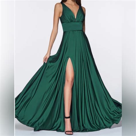 Emerald Green Prom Dress Gem