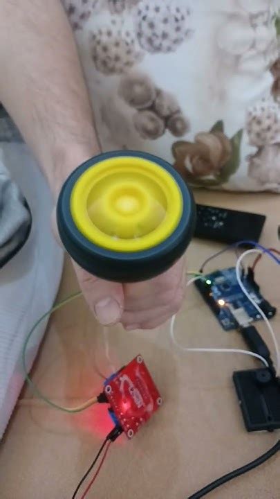Yangın Algilayinca Motor çalıştırıp Buzzer öttüren Akıllı Ev örneği
