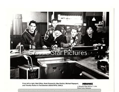 Noah Hutton Y Timothy Hutton