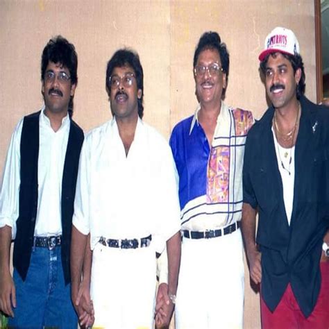Krishnam Raju Rare Photos మీ స్మృతిలో కృష్ణంరాజు తల్లిదండ్రులు ఫ్యామిలీ సహా ఇతర హీరోలతో రేర్