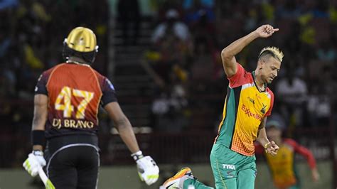 Rayad Emrit Photos Image Gallery And Match Pictures