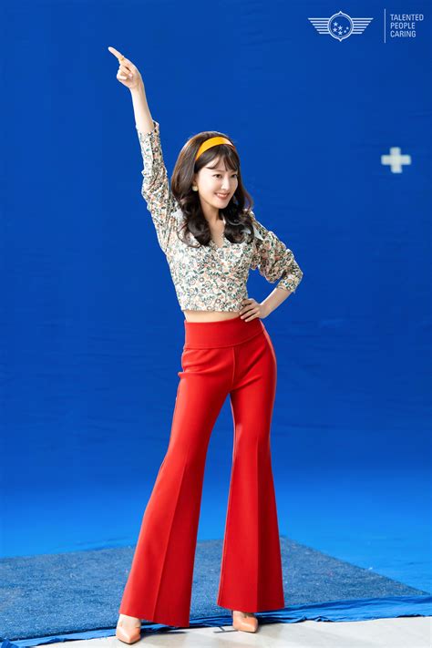 더쿠 최근 배우 이세영 소속사 포스트 Feat 요플레 