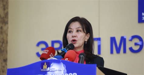 ЭМДЕГ ын дарга Л Бямбасүрэнг үүрэгт ажлаас нь чөлөөлжээ · Dorgio Mn