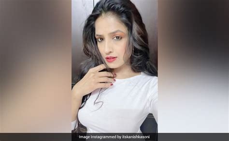 खुद से शादी करने पर ट्रोल हुईं एक्ट्रेस कनिष्का सोनी ने हेटर्स को दिया