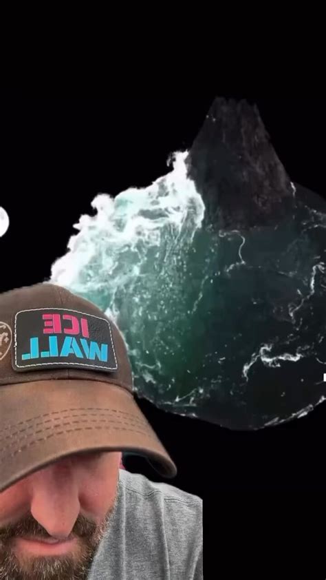 How The Moon Causes Tidal Shifts