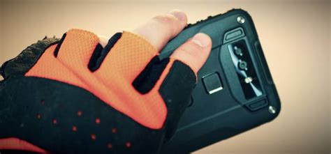 BQ Shark Rush Review - Dust & Waterproof smartphone - Task Boot
