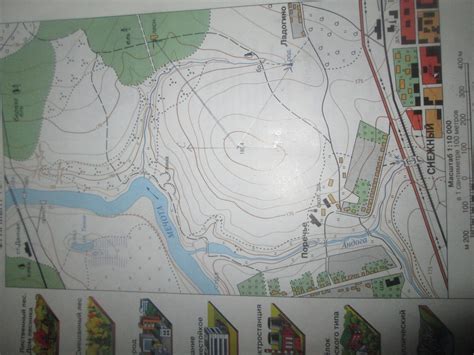 Используя фрагмент топографической карты в атласе стр 7 определить 1 в каком направлении от