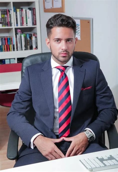 Robbie Rojo Explore Tumblr Posts And Blogs Tumgik