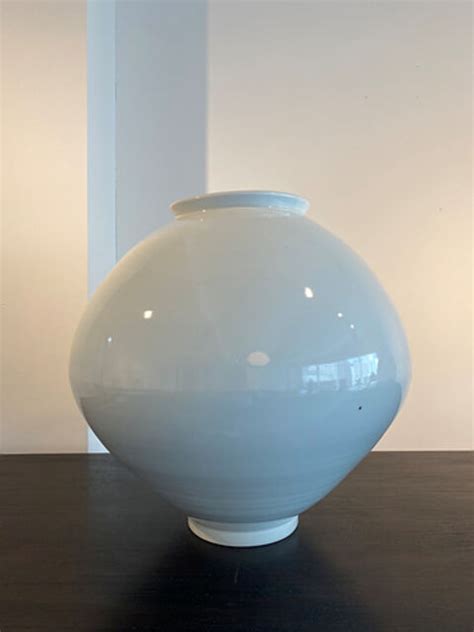 김판기 Pan Ki Kim Moon Jar 2022 Artsy