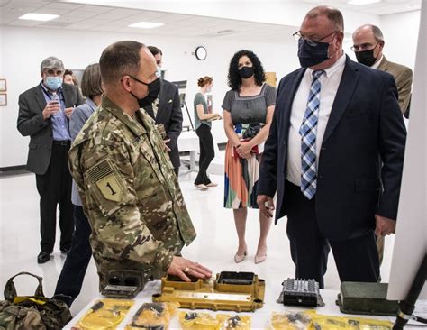 First Year Of Us Army Data And Analysis Centers Innovation Program Deemed Success Article