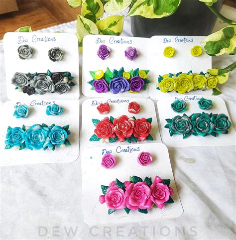 Dew Creations ලස්සන ඔසරි කිහිපයකට නිම කරපු සාරි
