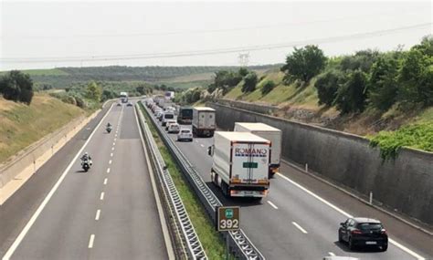 Incidente Sulla A14 Tra Il Bivio Con La A16 E Canosa Code Di Almeno