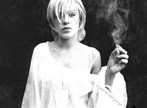 Alecia Beth Moore On Tumblr