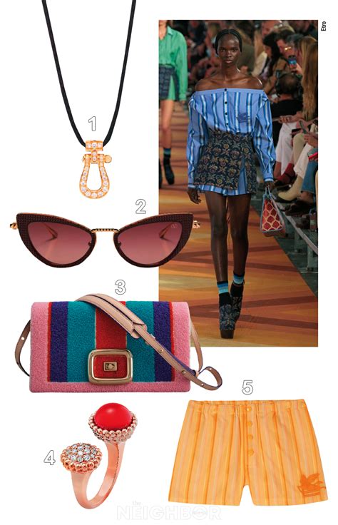 다채로운 스트라이프 패턴 룩