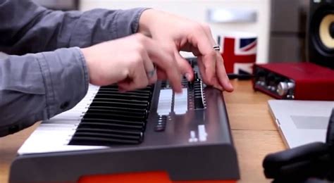 Top 7 Best 49 Key Midi Keyboard Controller Reviews In 2022