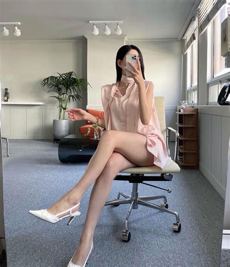 디기핏 혜진 ෆ On Instagram 𝚍𝚒𝚐𝚐𝚒𝚏𝚒𝚝⠀ ⠀⠀ ⠀ ⠀⠀⠀ ⠀⠀ ⠀⠀⠀ ⠀ ⠀⠀⠀ ⠀ ⠀⠀⠀ ⠀⠀⠀내 쇼핑몰 90 코디는 요 팬츠가 다했지요 ♥