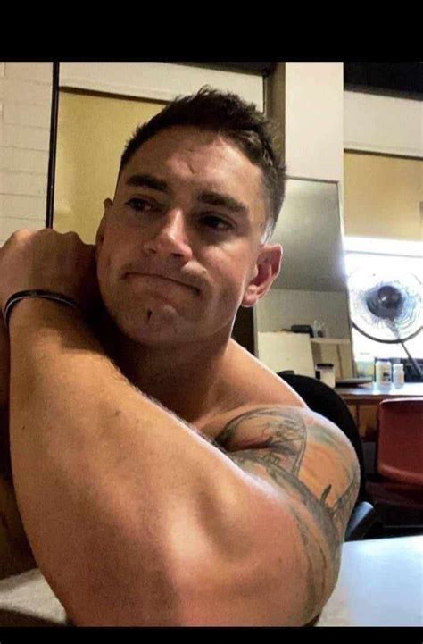 Pin By Purificacion Martin Diaz On Aiden Video Call With Boyfriend