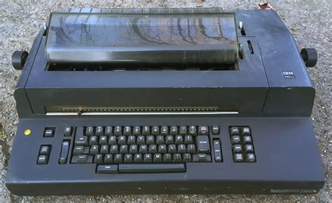 1981 Ibm Electronic Selectric Composer On The Typewriter Database