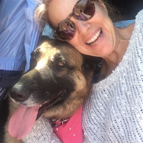 Isabelle Perron Youtube