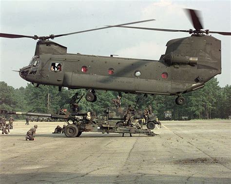 Us Military Helicopters Turbine Tandem Rotor Heavy Lift Transport