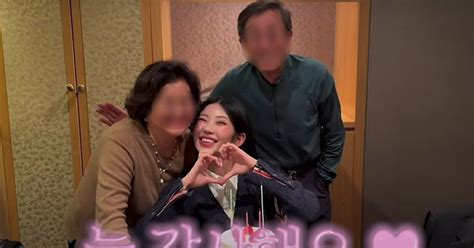 故 최진실 딸 최준희 엄마처럼 키워준 이모할머니와 23번째 생일파티 늘 감사[종합]