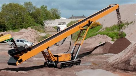 Tracked Mobile Stacker Conveyor