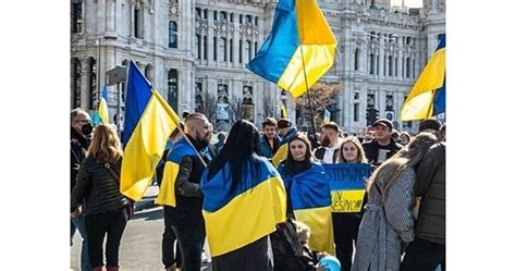 Украинците получават достъп до трудовия пазар в Австрия