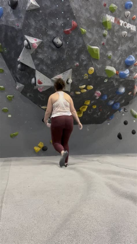 Finally Sent This Overhang Ive Been Projecting For A Few Weeks V0 V1 R Climbergirls