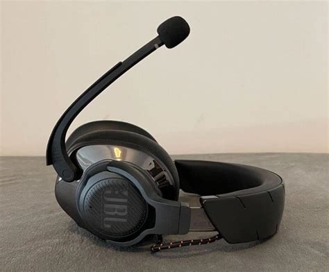 JBL Quantum Wireless Gaming Headset Review