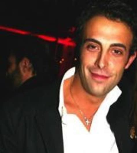 Elisabetta Canalis Avete Mai Visto Il Fratello Luigi Bellissimo E Affascinante Thewise Magazine