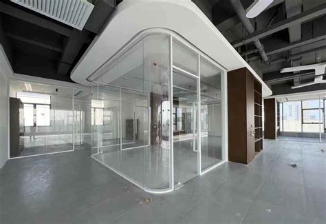 Curved Glass Partition