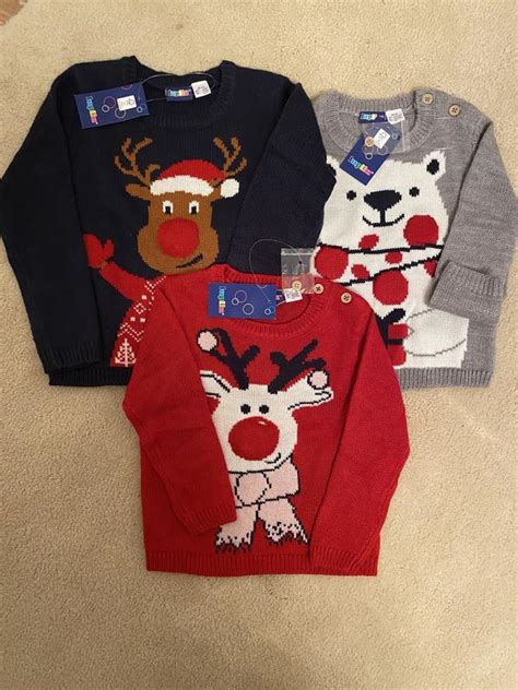 Новорічні кофтинки — ціна 260 грн у каталозі Кофти Купити дитячі речі за доступною ціною на Шафі