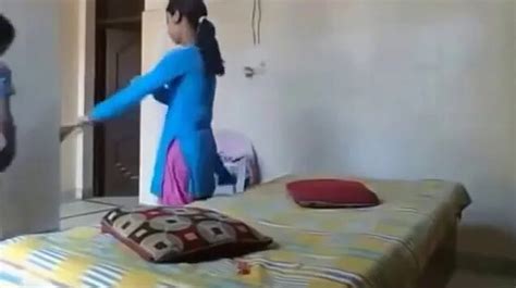 Women Caught On Ccvt Viral Video Desi Hidden Camera Real Caught