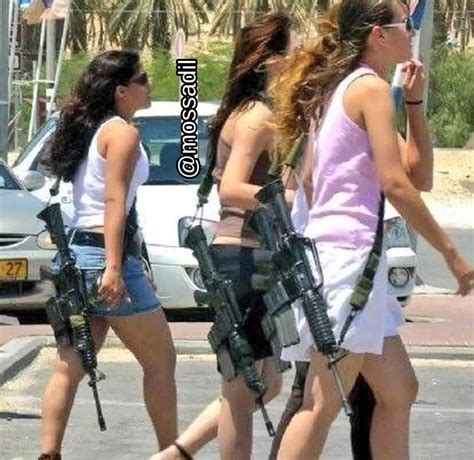 Israeli Women Reservists In Civilian Clothes And With Their Car 15