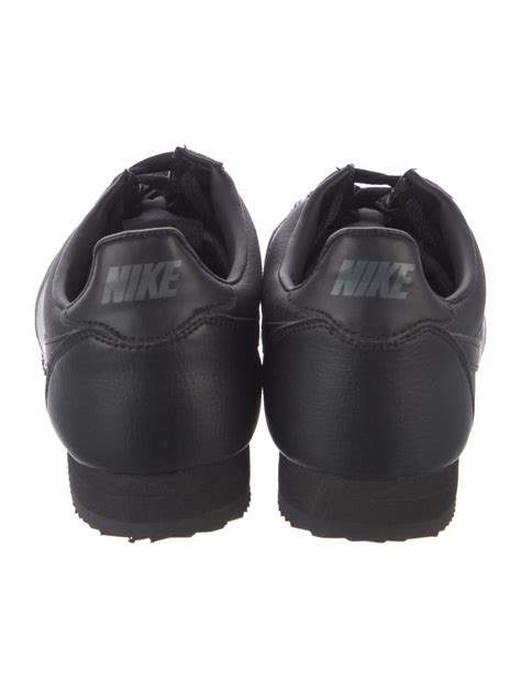 Nike Leather Sneakers Black Sneakers Shoes Wu2214056 The Realreal