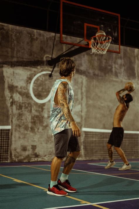 Basketball Play Indoor Photos Download Free High Quality Pictures