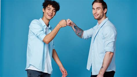 How To Help Siblings Who Are Total Opposites Connect