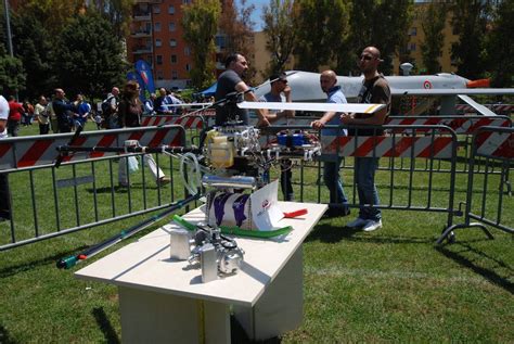 Arduino scuola e fantasia così vola in alto il quadricottero di Giacomo StartupItalia