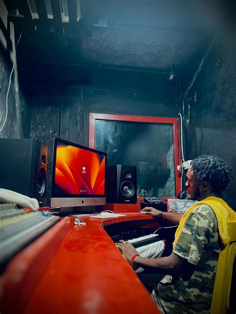 Nkaymusic Sent You A Private Message📩 Tap Profile To Follow And Open