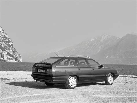Audi 100 Avant Specs Performance And Photos Autoevolution