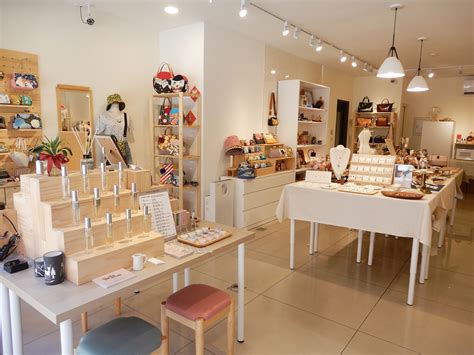 手指 Finger Art 手指 Finger Art Added A New Photo — At