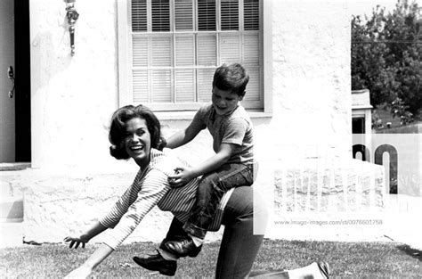Richard Meeker Mary Tyler Moore