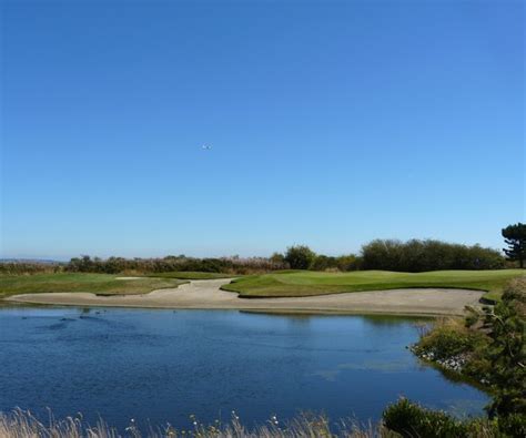 Kings Links By The Sea Golf Course