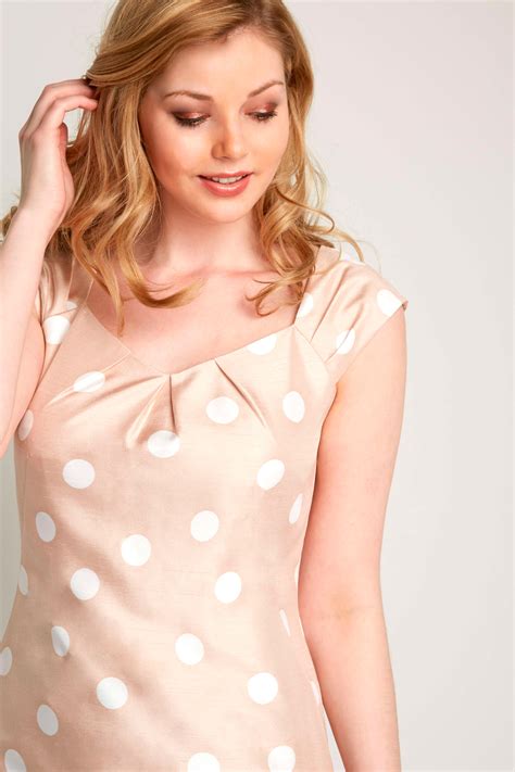 Sweetheart Neck Polka Dot Shift Dress In Light Pink Roman Originals Uk