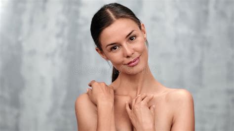 Naked Woman Stock Footage Videos 6 476 Stock Videos Page 6