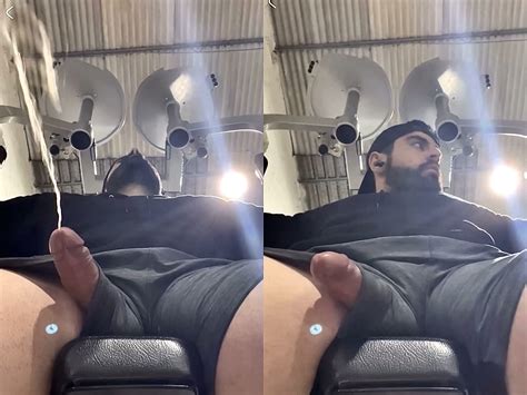 Handsfree Cumshot At Busy Gym While Working Out Handsfree Cumshot At Busy Gym While Working Out