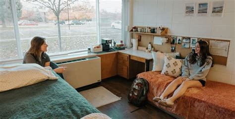 First Year Housing What You Really Need To Know About College Dorms