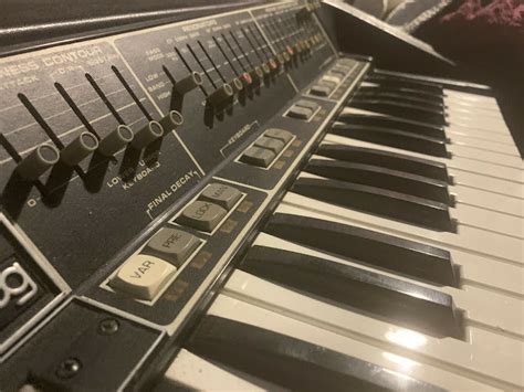 MATRIXSYNTH Moog Polymoog Polyphonic Analog Synthesizer