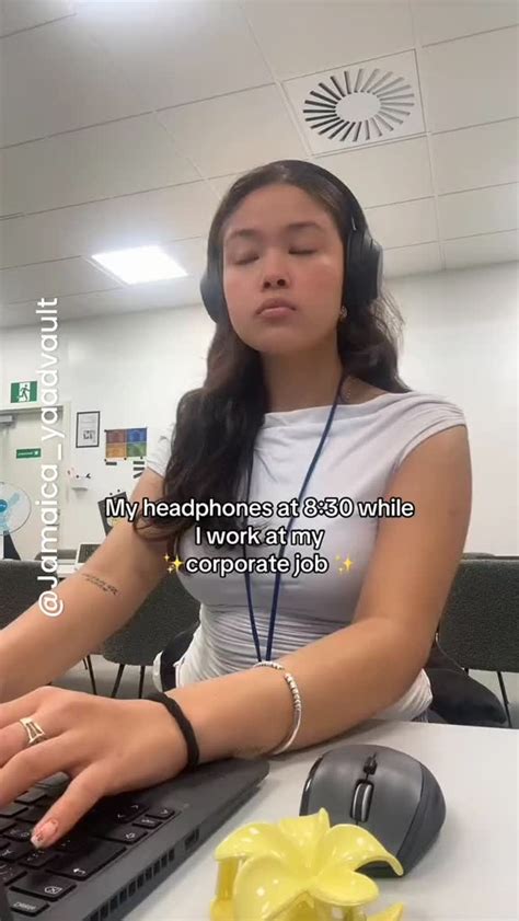 Jamaican Caribbean Islands Jamaicans A Yaad And Abroad 🇯🇲